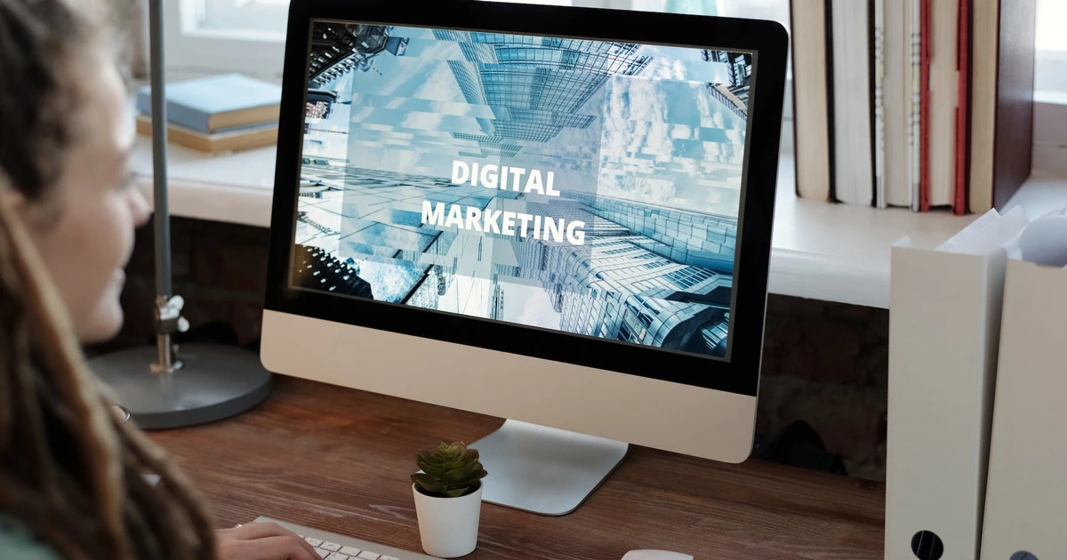 Digital Marketing - Forge A Formidable Online Brand Identity